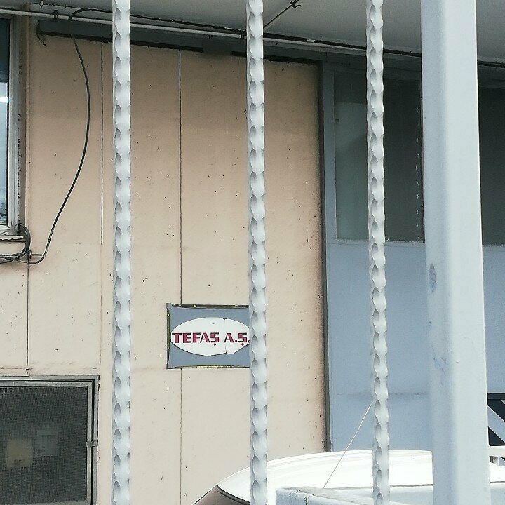Otomobil yedek parçaları Tefaş, İstanbul, foto