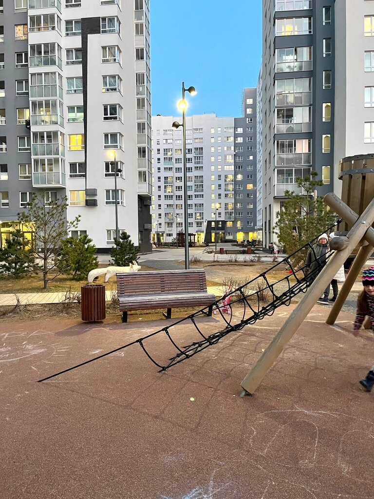 Park, sokak heykeli Лиса, Moskova, foto