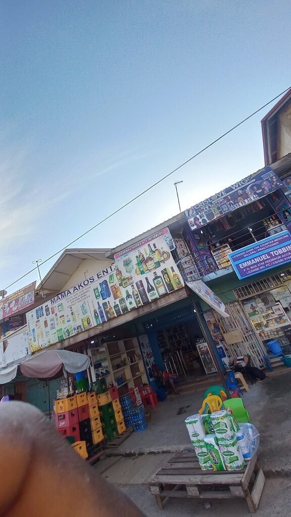 Eczaneler Emmanuel Tobbin Pharmacy, Dünya, foto