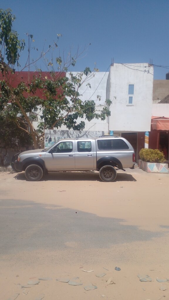 Eğitim merkezleri Queeny's Land Centre D'accueil Socio-Éducatif et Culturel, Dakar, foto