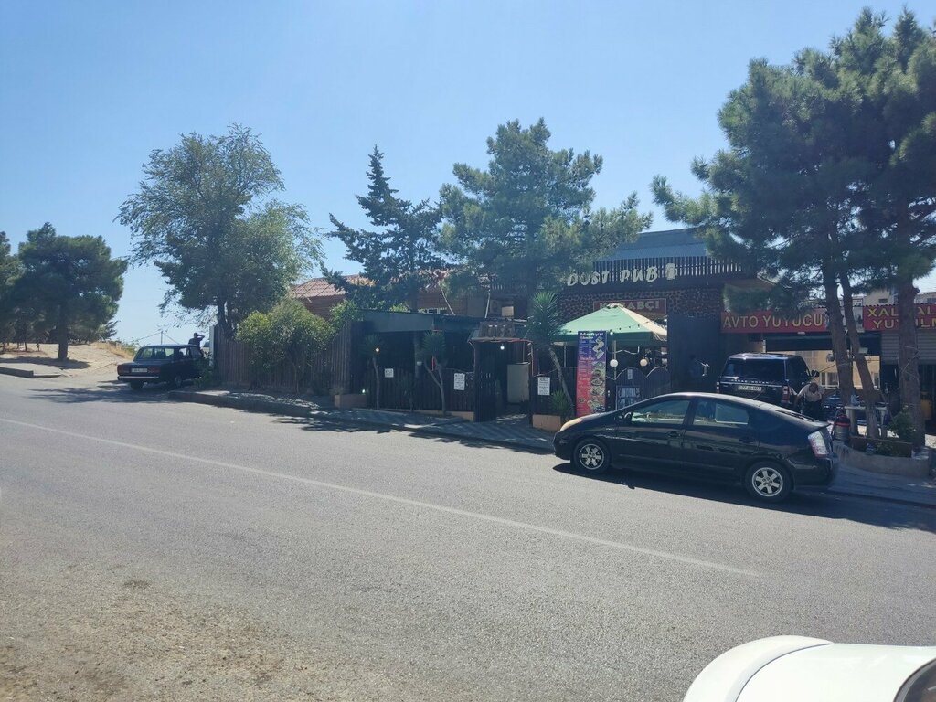 Bar 2 Dost Pub, Bakü, foto