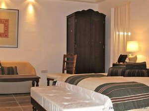 Casale Panayiotis (Lefkoşa Bölgesi), otel  Lefkoşa İlçesi'nden