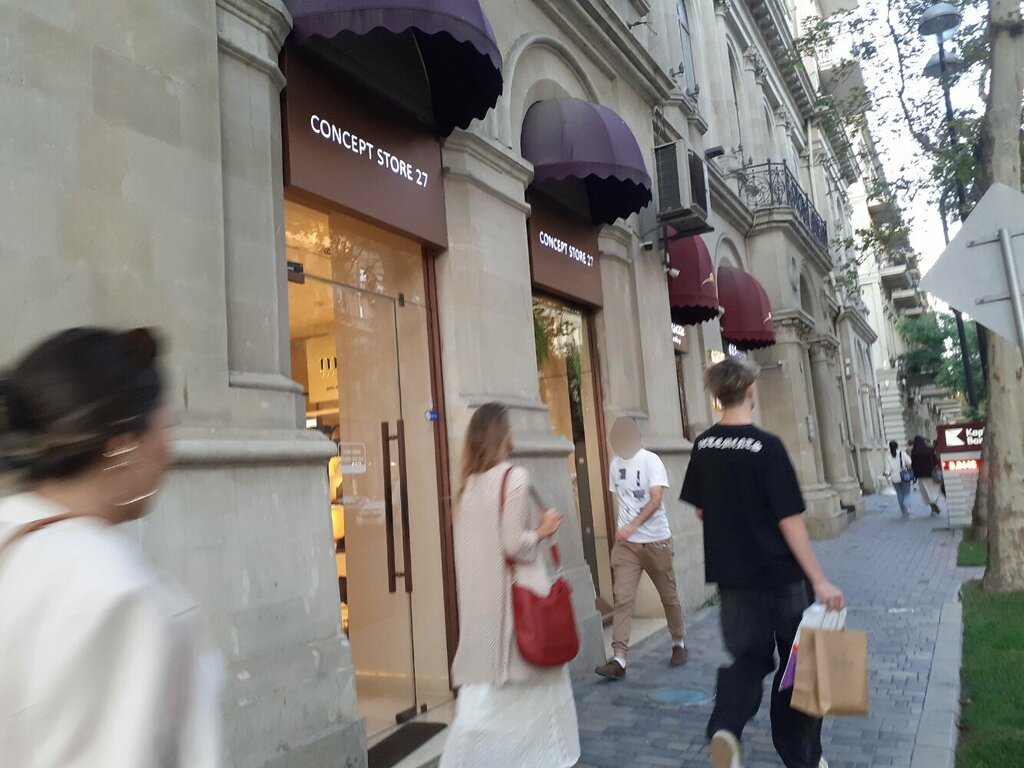 Kozmetik ve parfümeri mağazaları Concept store 27, Bakü, foto