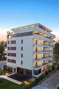 Otel Tomis Garden Aparthotel, Mamaya, foto