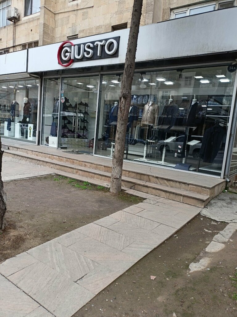 Giyim mağazası Giusto, Bakü, foto