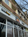 BBQ Burger House (Nusratullo Makhsum Avenue No:98), kafe  Duşanbe'den