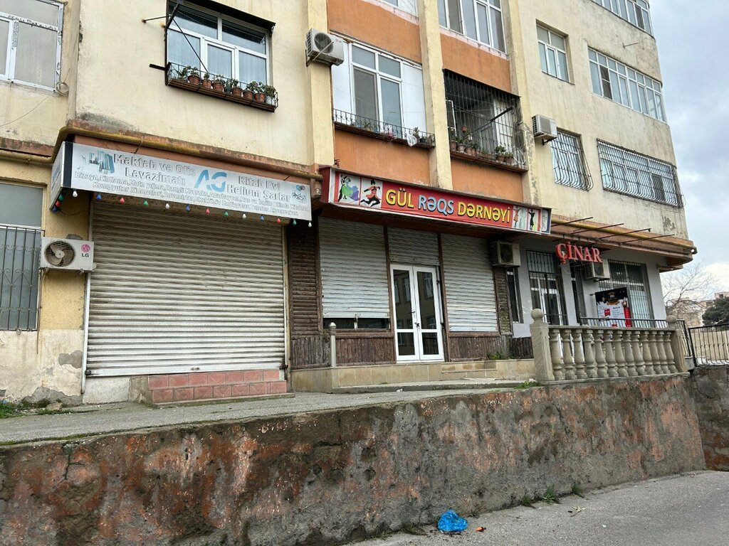 Dans okulları Gül Rəqs Dərnəyi, Bakü, foto