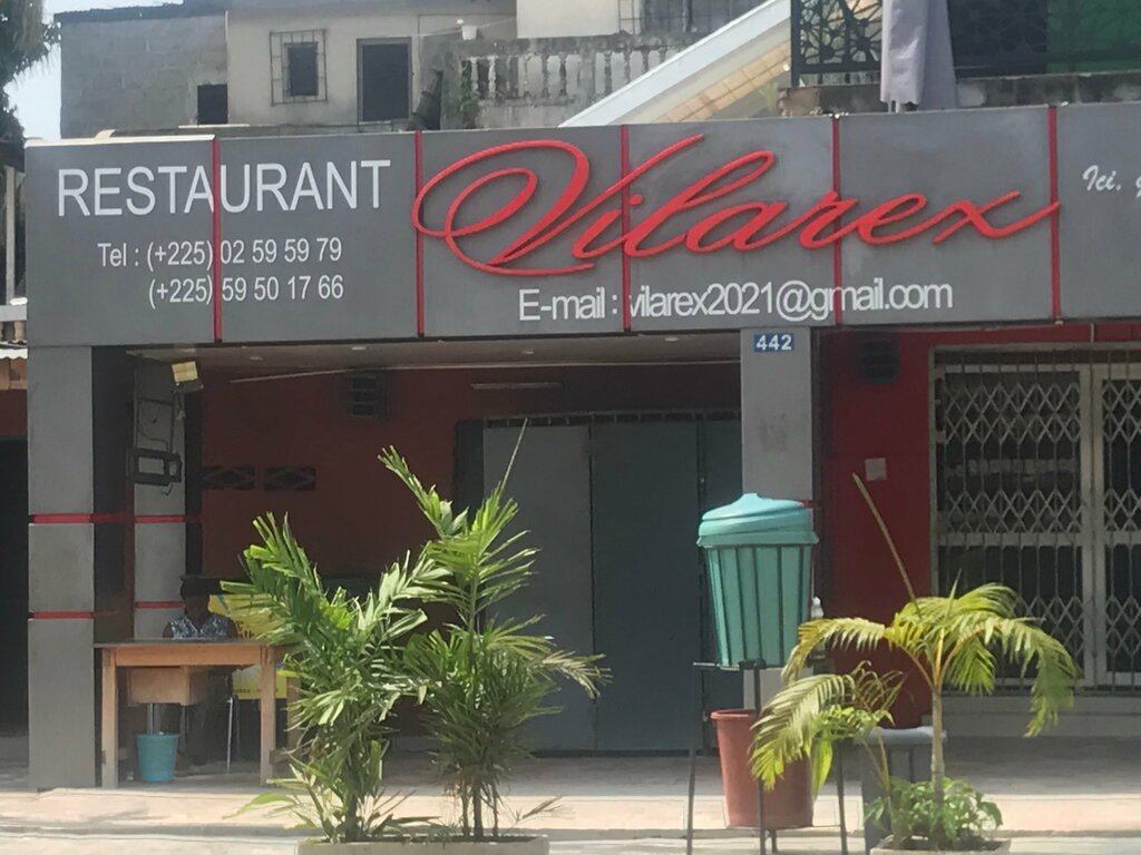 Kafe Restaurant Vilarex Angré, Abican, foto
