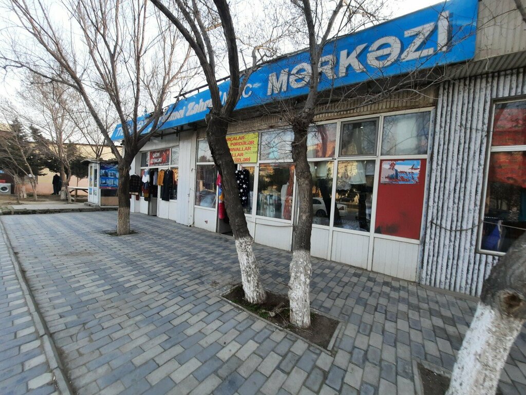 Büyük mağazalar Univermaq, Sumgayıt, foto