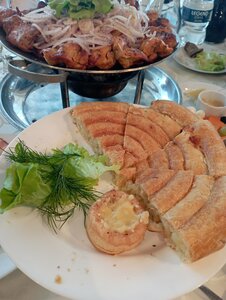 Vstrecha (Kalinina Square No:1Б), restoran  Kaliningrad'dan