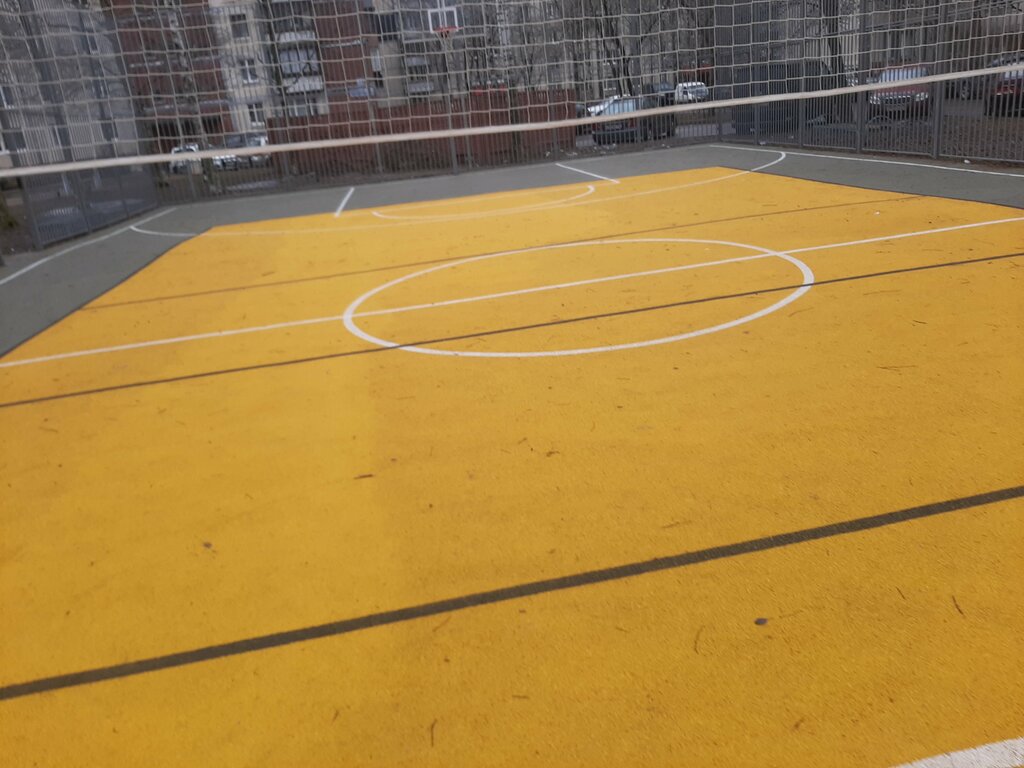 Spor alanı Баскетбольная площадка, Saint‑Petersburg, foto