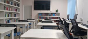 Tsentralnaya Gorodskaya Biblioteka Mkuk TsBS (ulitsa Lenina No:2), kütüphaneler  Kizlyar'dan