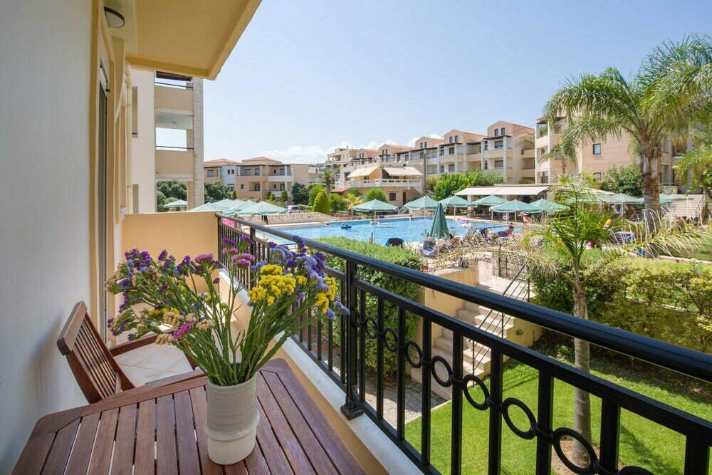 Otel Gianthea Studios and Apt, Dünya, foto