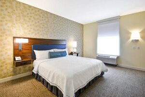 Addison Suites (United States Route 50), otel  Addison'dan