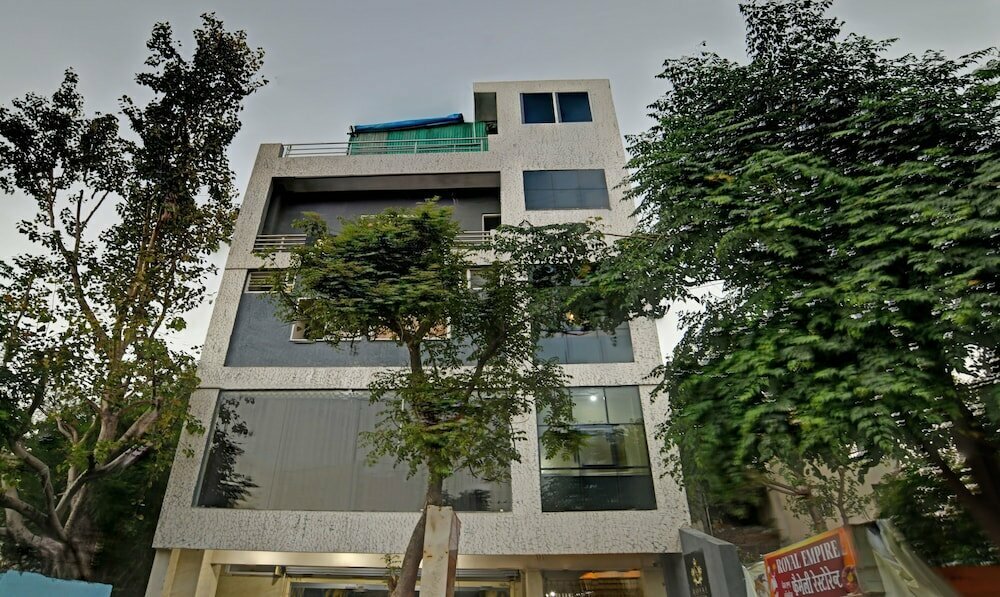Otel Treebo Royal Empire Indore, Indaur, foto