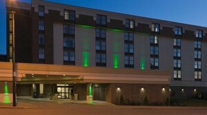 Quality Inn & Suites Downtown Mansfield (Connecticut, New Haven County, Сity of New Haven, Park Street), otel  Mansfield'den