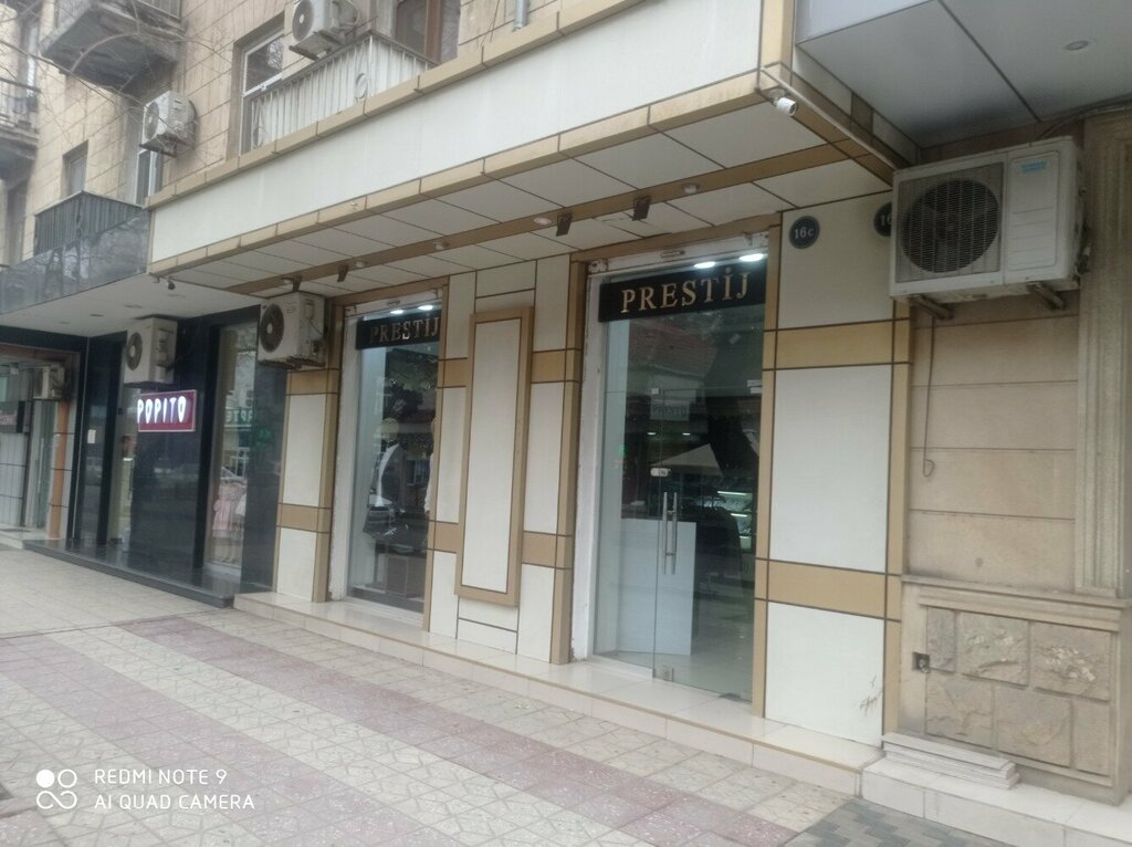 Giyim mağazası Prestij, Bakü, foto