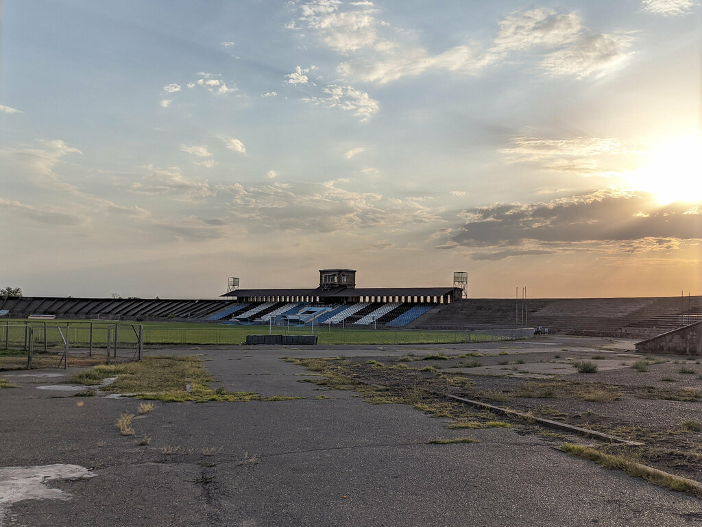 Stadyum Nairi Stadyumu, Erivan, foto