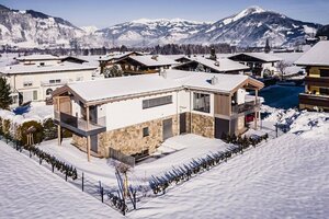 Aurora Mountain Chalet by we rent (Salzburg, Zell am See, Kaprun, Häuslhofstraße), otel  Kaprun'dan