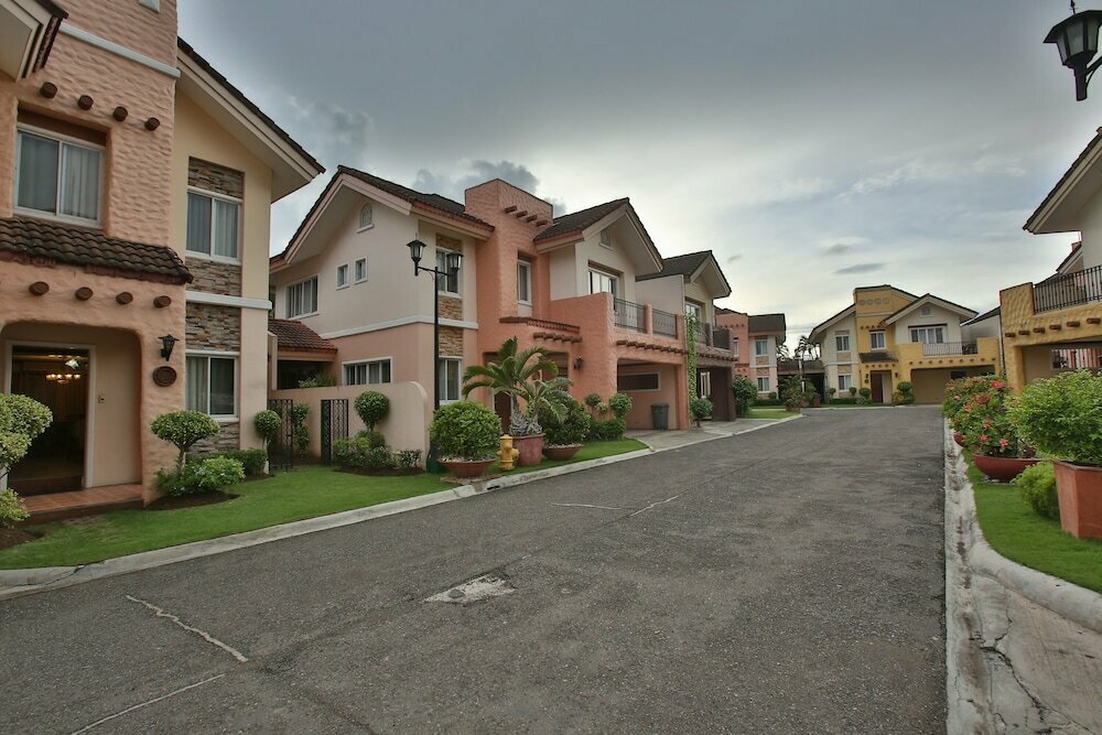 Otel Crown Regency Suites & Residences - Mactan, , foto