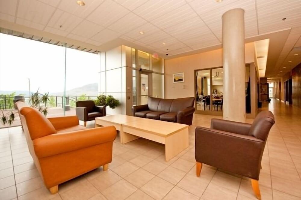 Otel Residence & Conference Centre - Kamloops, Britanya Kolumbiyası, foto