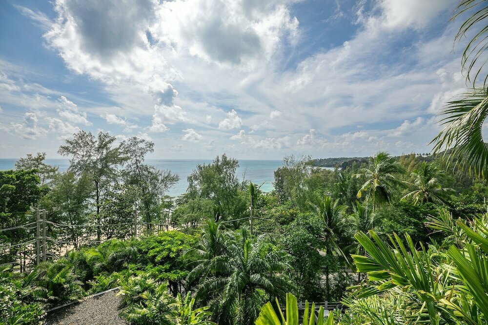Otel 4-br Seaview Villa at Surin Beach, Phuket Eyaleti, foto