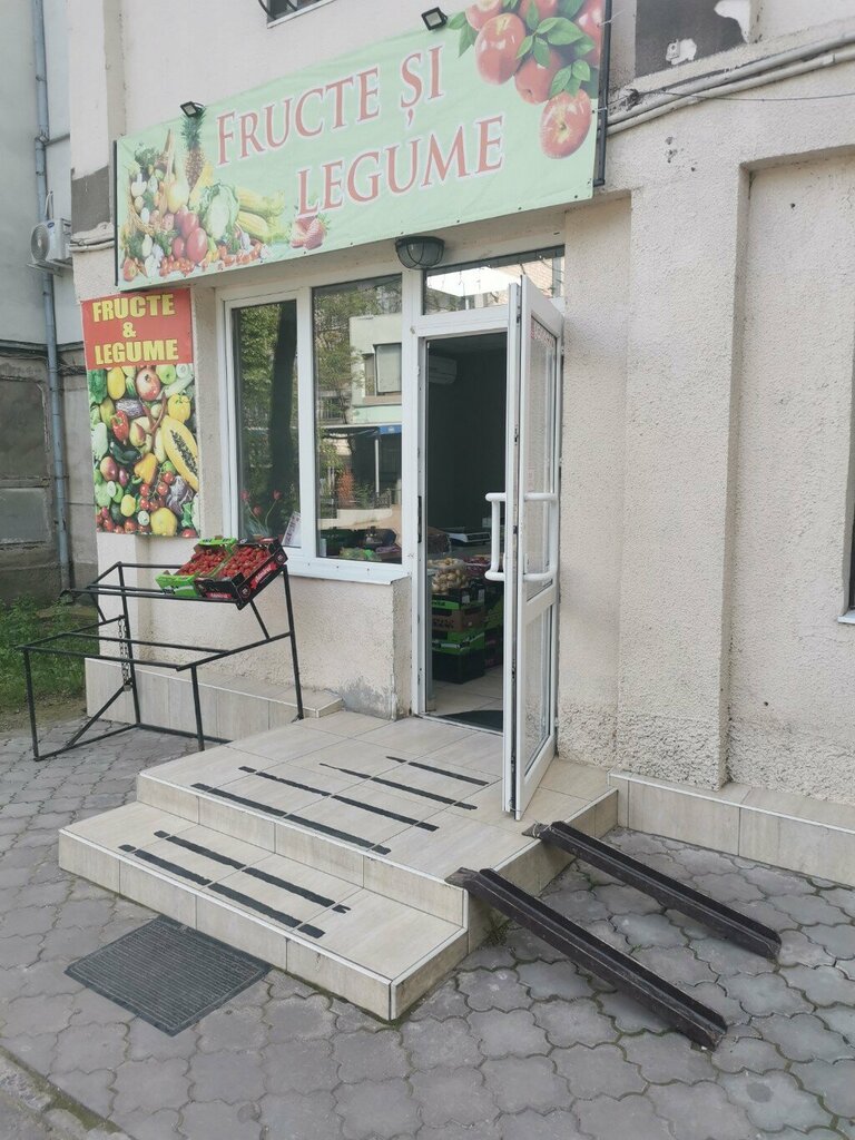 Manavlar Fructe Si Legume, Kişinev, foto