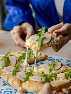 Сицилия (Krymskaya Street No:3к2), pizzacılar  Gelencik'ten