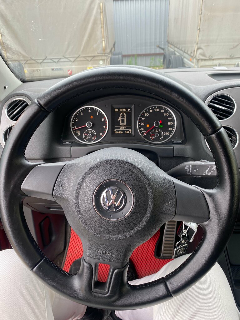 Oto döşeme Перетяжка руля, Vologda, foto