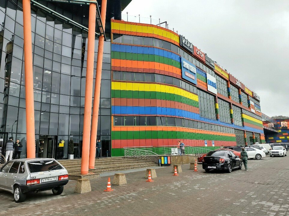 Giyim mağazası Zolla, Vladikavkaz, foto