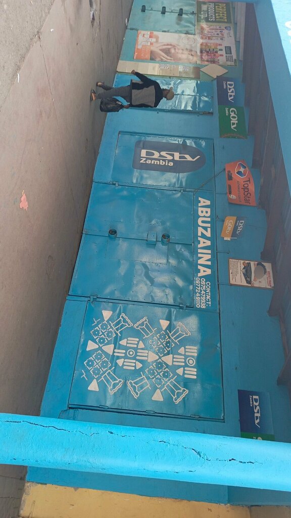 Mobilya mağazaları Abuzaina, Lusaka, foto