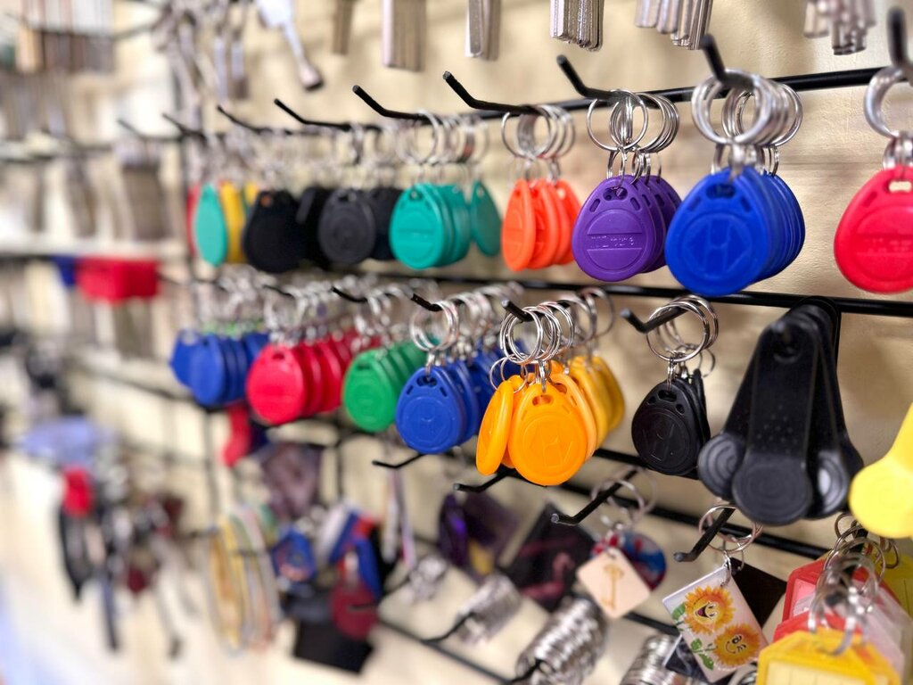 Ayakkabı tamiri Мастерская ремонта обуви и ключей, Rybnoye, foto