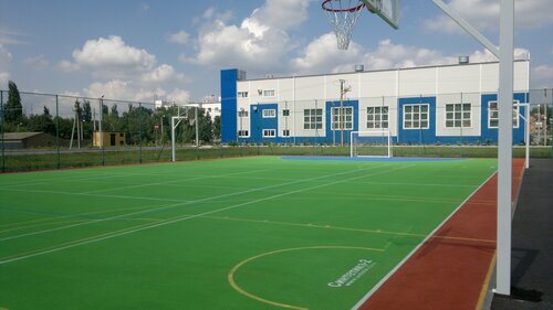 Çok amaçlı spor tesisleri Старт, Novoşahtinsk, foto