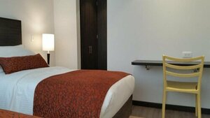 Az Hotel (Bogotá, Teusaquillo, Carrera 44A, 24A-08), otel  Bogota'dan