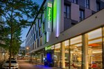 Holiday Inn Express Stuttgart - Waiblingen (Albert-Roller-Straße No:8), otel  Waiblingen'dan