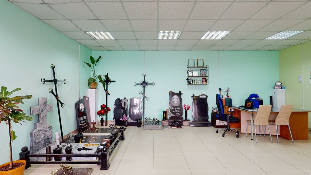 Heykel ve mezarlık taşı üreticileri Изготовление памятников и надгробий Хлебус Л.В., Pinsk, foto