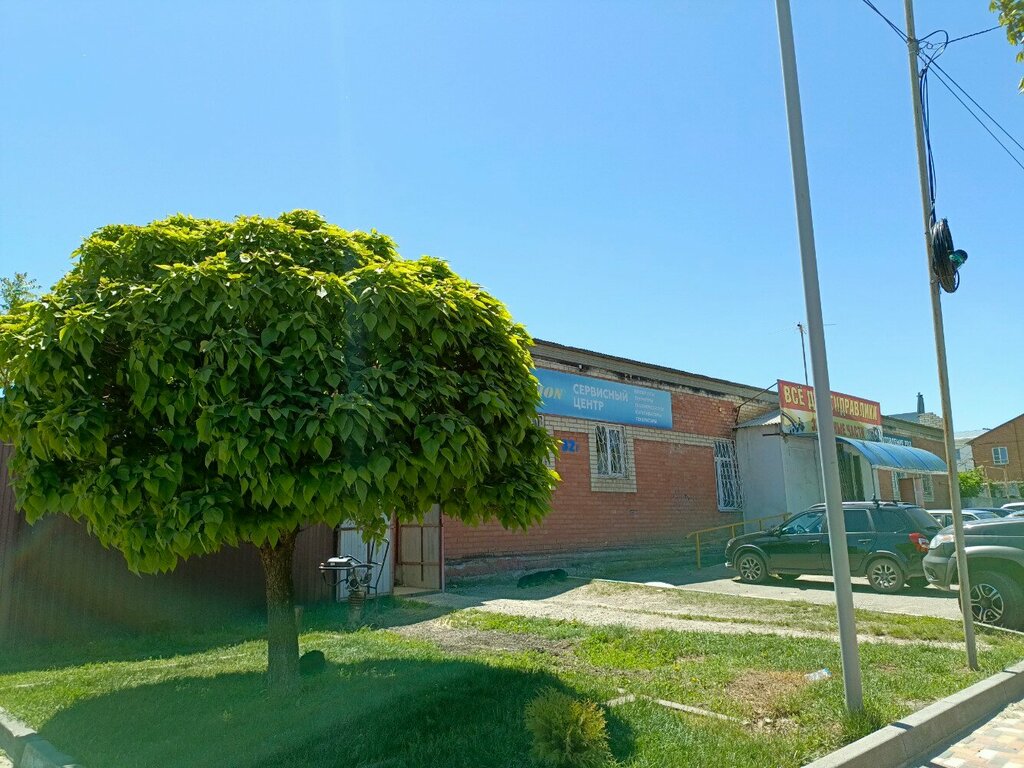 i̇nşaat makinaları ve ekipmanları Kaleta, Stavropol, foto