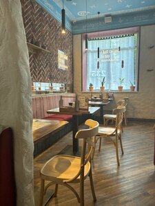 Starik Khinkalych (Shevchenko Street No:98, Shakhty), kafe  Şahty'den