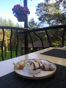 Berloga (No:75, derevnya Skripovo), restoran  Tulskaya oblastından