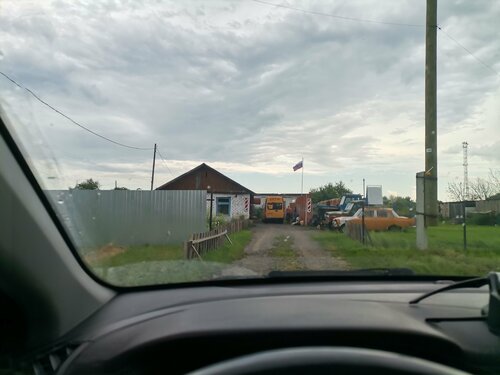 Oto lastik tamiri Avtodok, Tümen (Tiumenskaya) oblastı, foto