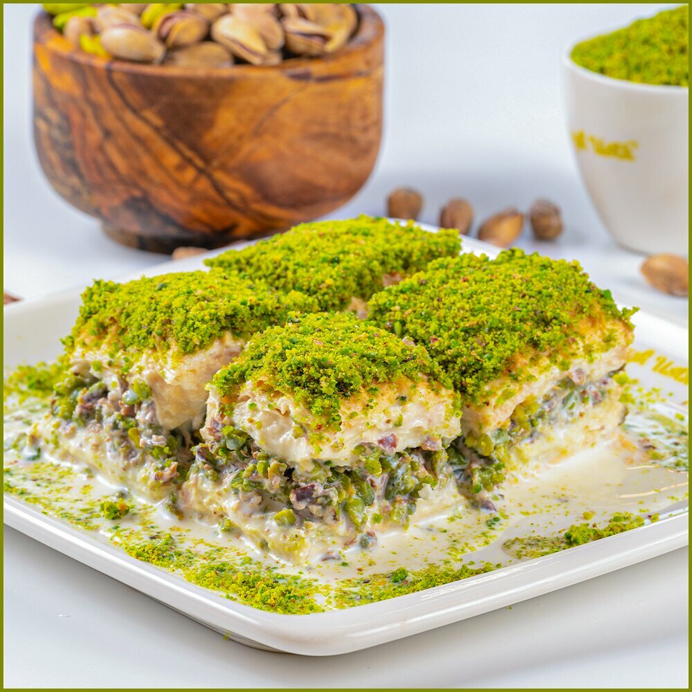 Pastacılık üretimi Seyfi Usta Kadayıf Baklava, Bursa, foto