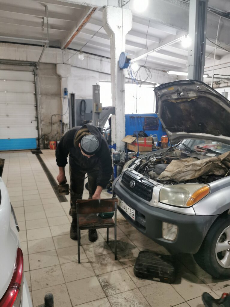 Otomobil servisi Avtoservis, Krasnoyarski krayı, foto
