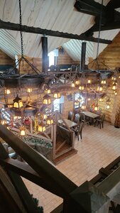 Skazka (ulitsa Petrovskogo No:11А), restoran  Eniseysk'ten