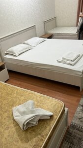 Tiara (А. Anarov kóshesі No:10/1, Shymkent), otel  Çimkent'ten (Şımkent'ten)