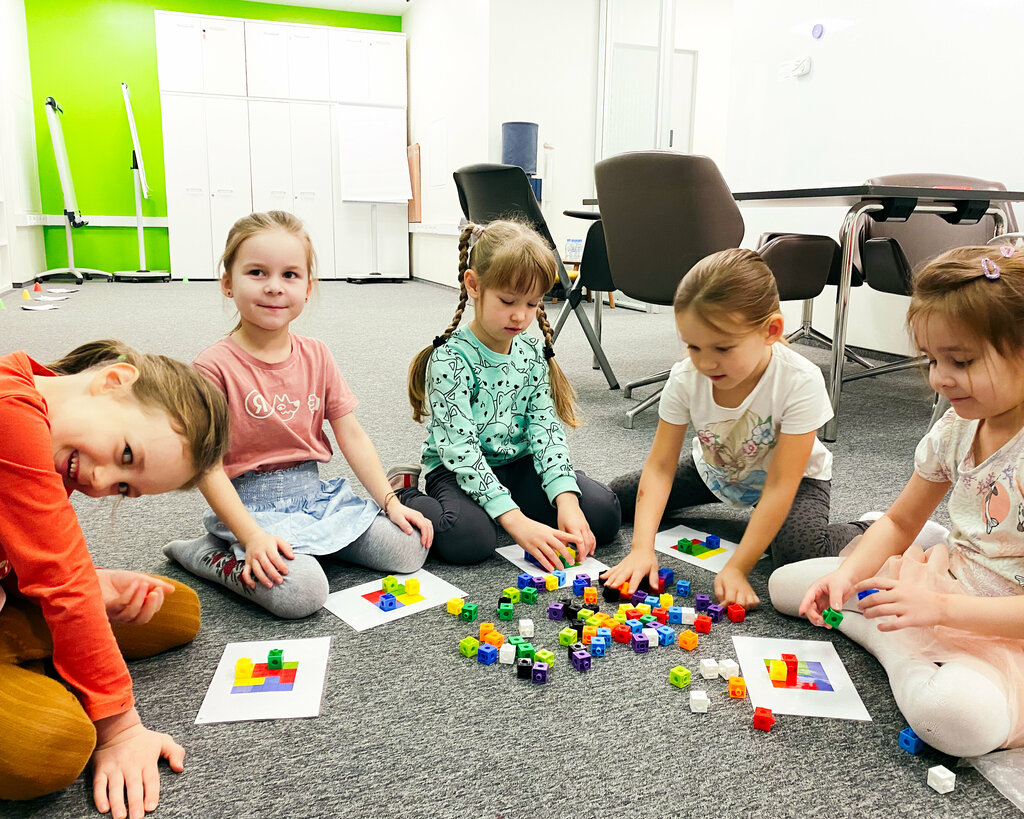 Kurs School of mathematics Decart, Moskova, foto