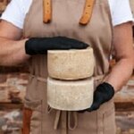Cheese factory Ostrov (Moscow Region, Leninskiy City District, selo Ostrov), mandıra  Moskova ve Moskovskaya oblastından