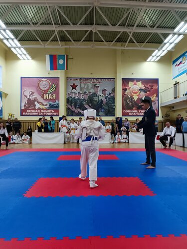 Çok amaçlı spor tesisleri МАУДО Спортивная школа, Mirny, foto