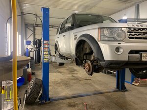Garage-Glass (Pochtovaya Street No:8Б), otomobil servisi  Solneçnogorsk'tan