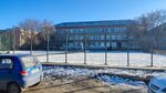 Srednyaya obshcheobrazovatel'naya shkola № 1 (ulitsa Zvezdina No:20), ortaokul  Surovikino'dan