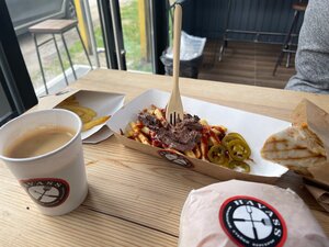 Grill Havass (ulitsa Krupskoy No:27А, posyolok gorodskogo tipa Promyshlennaya), kafe